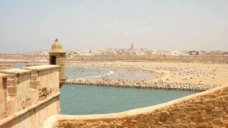 Histogram-Based Gradient Boosting Ensembles in Python – AiProBlog.Com